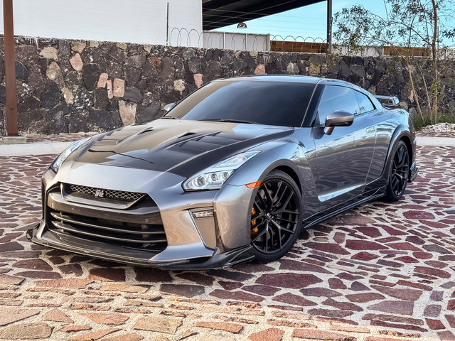 Nissan GT – R3.8 Premium AT 2018 - High&Beyond